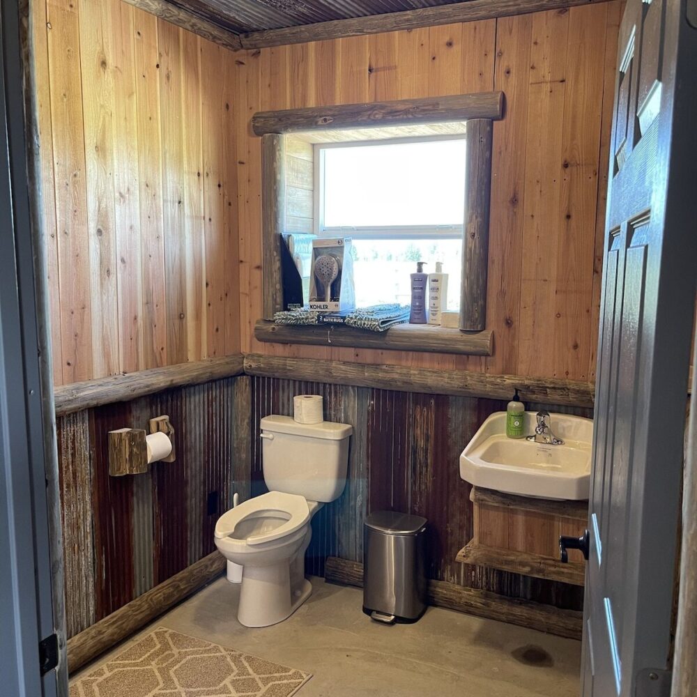 Stall Rooms - Firefly Horse Co.